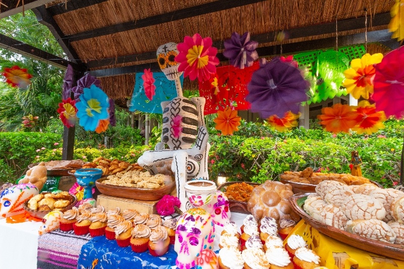 ¿Cómo hacer un altar de muertos en casa donde sea que vivas? | Sandos